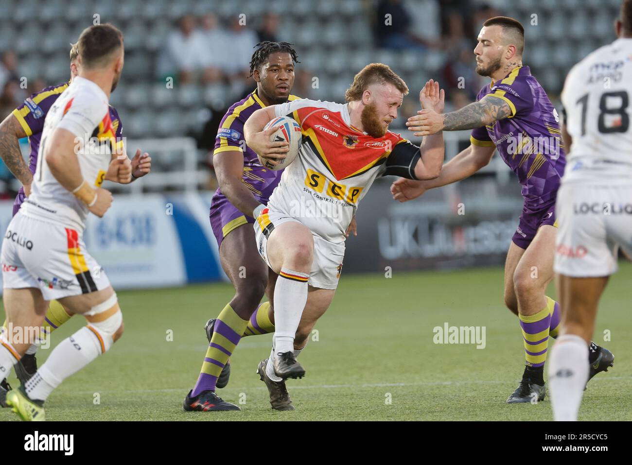 Ebon scurr hi-res stock photography and images - Alamy