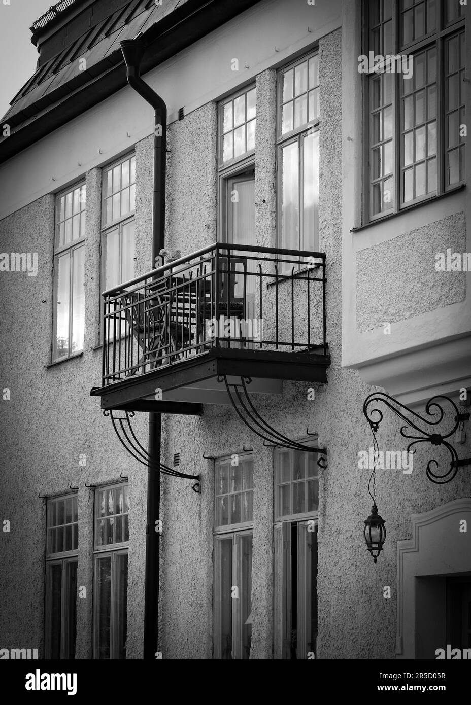 Old balcony railing Black and White Stock Photos & Images - Alamy