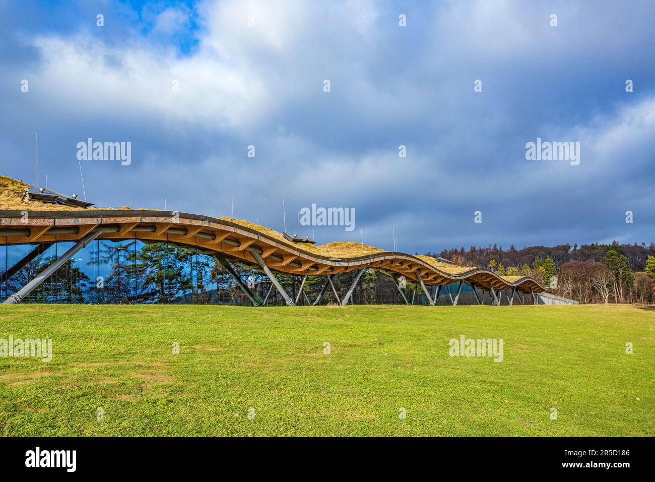 Modern architecture of Macallan Distillery and Visitor Experience in ...