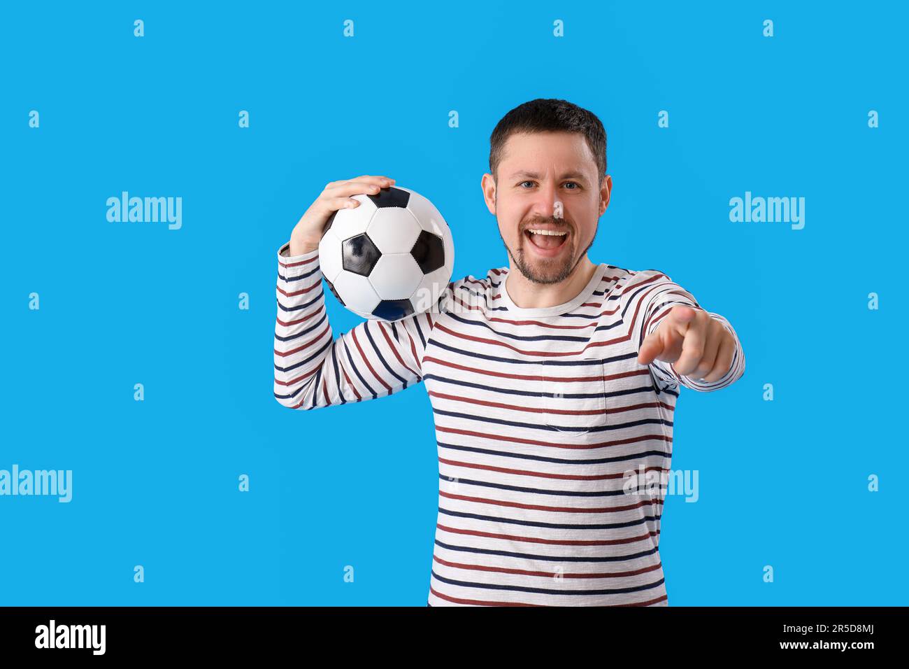 Soccer player pointing hi-res stock photography and images - Alamy