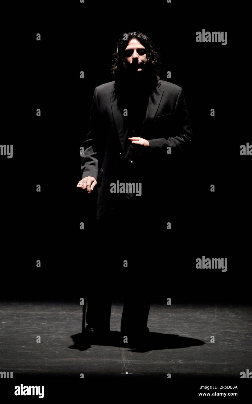 Sydney dance theatre company hi-res stock photography and images - Alamy