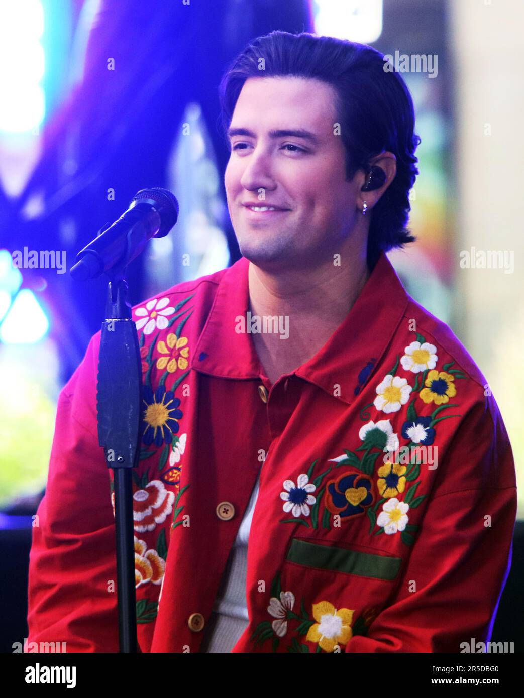 Logan Henderson And Selena Gomez