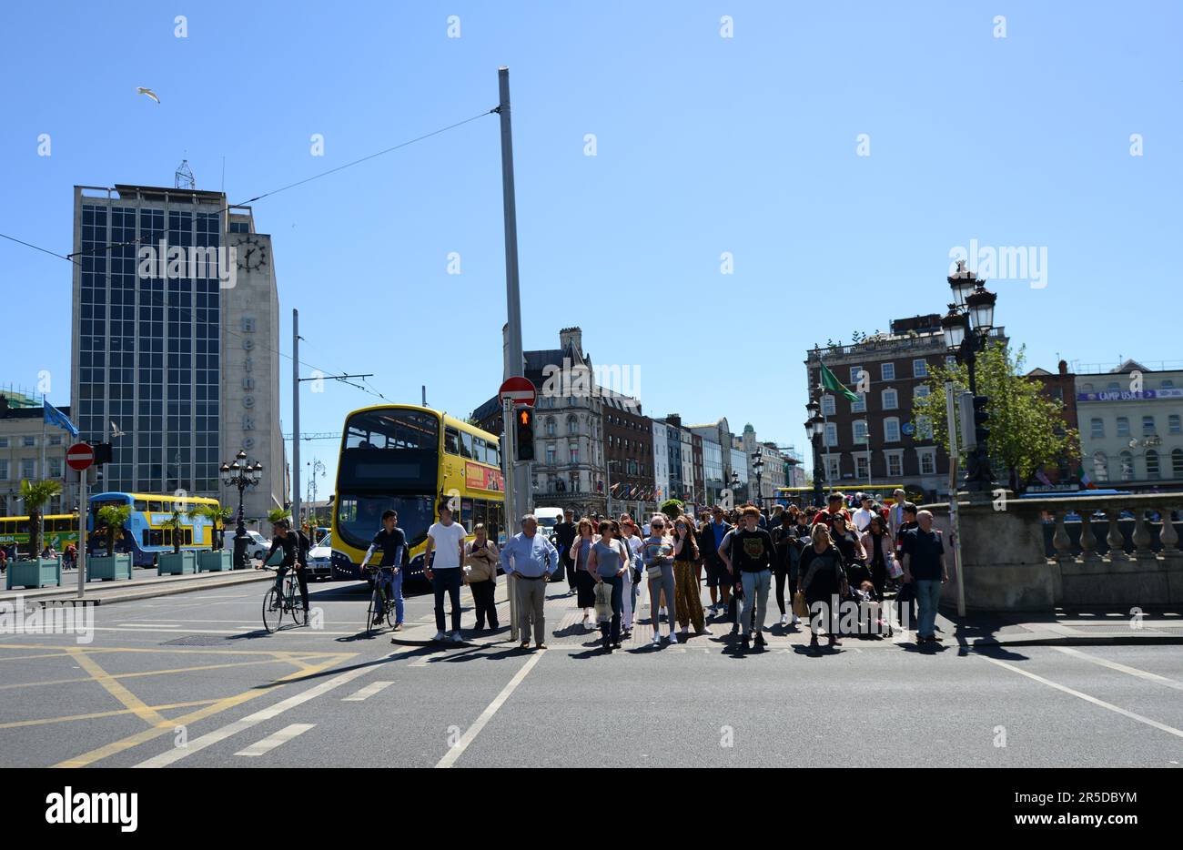 O'Connell Bridge in Dublin, Ireland Stock Photo - Alamy