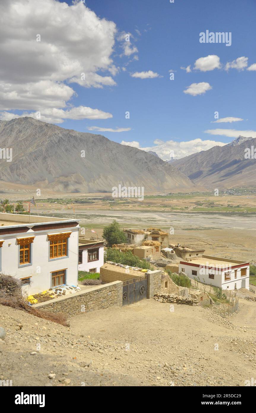 Landscape of a beautiful small village in Padum, Zanskar Valley, Ladakh ...