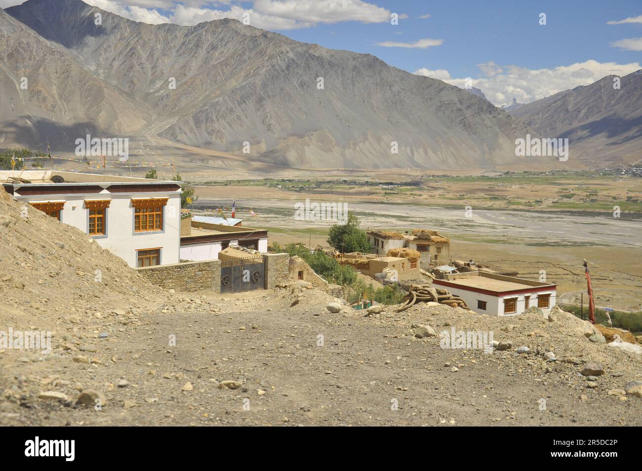 Landscape of a beautiful small village in Padum, Zanskar Valley, Ladakh ...