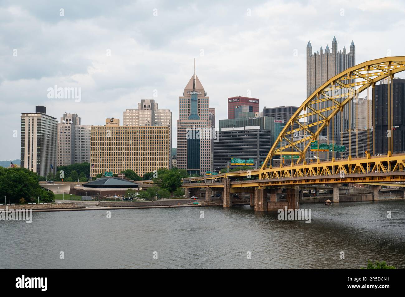 The Fort Pitt Bridge in Pittsburgh, Pennsylvania Stock Photo - Alamy