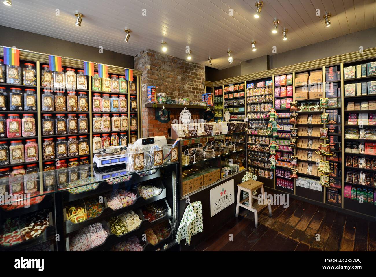 Aunty Nellie's sweet shop in Temple Bar, Dublin, Ireland Stock Photo ...