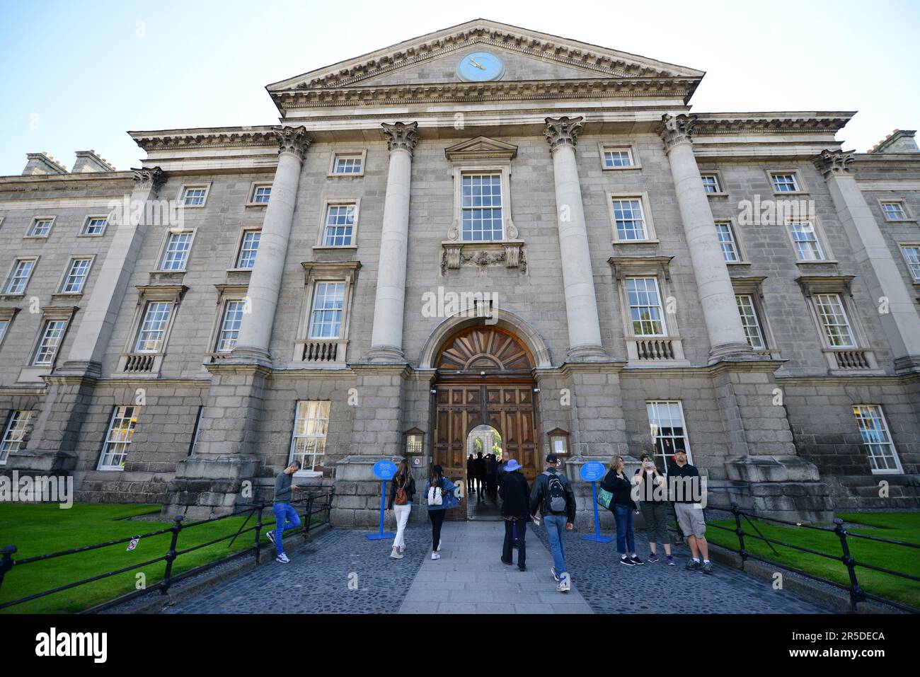 Entering the Trinity College in Dublin, Ireland Stock Photo - Alamy