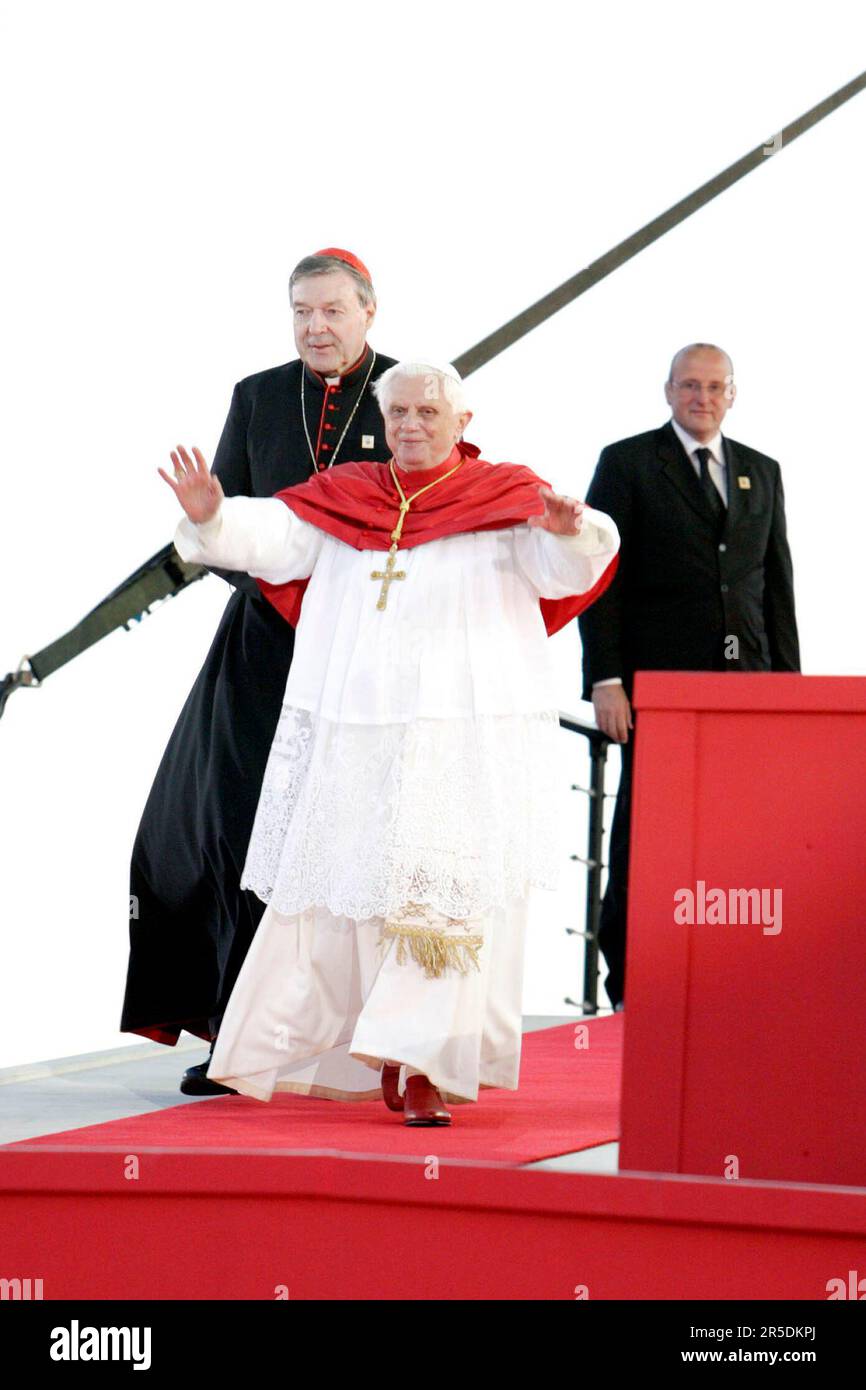 Pope Benedict XVI with Cardinal George Pell, Archbishop of Sydney Pope ...