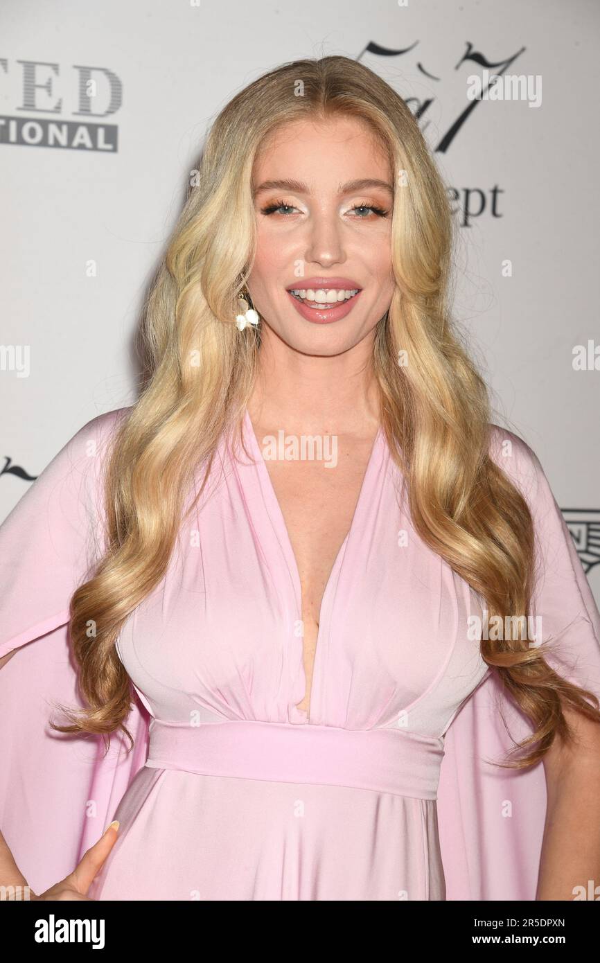 Arielle raycene immagini e fotografie stock ad alta risoluzione - Alamy