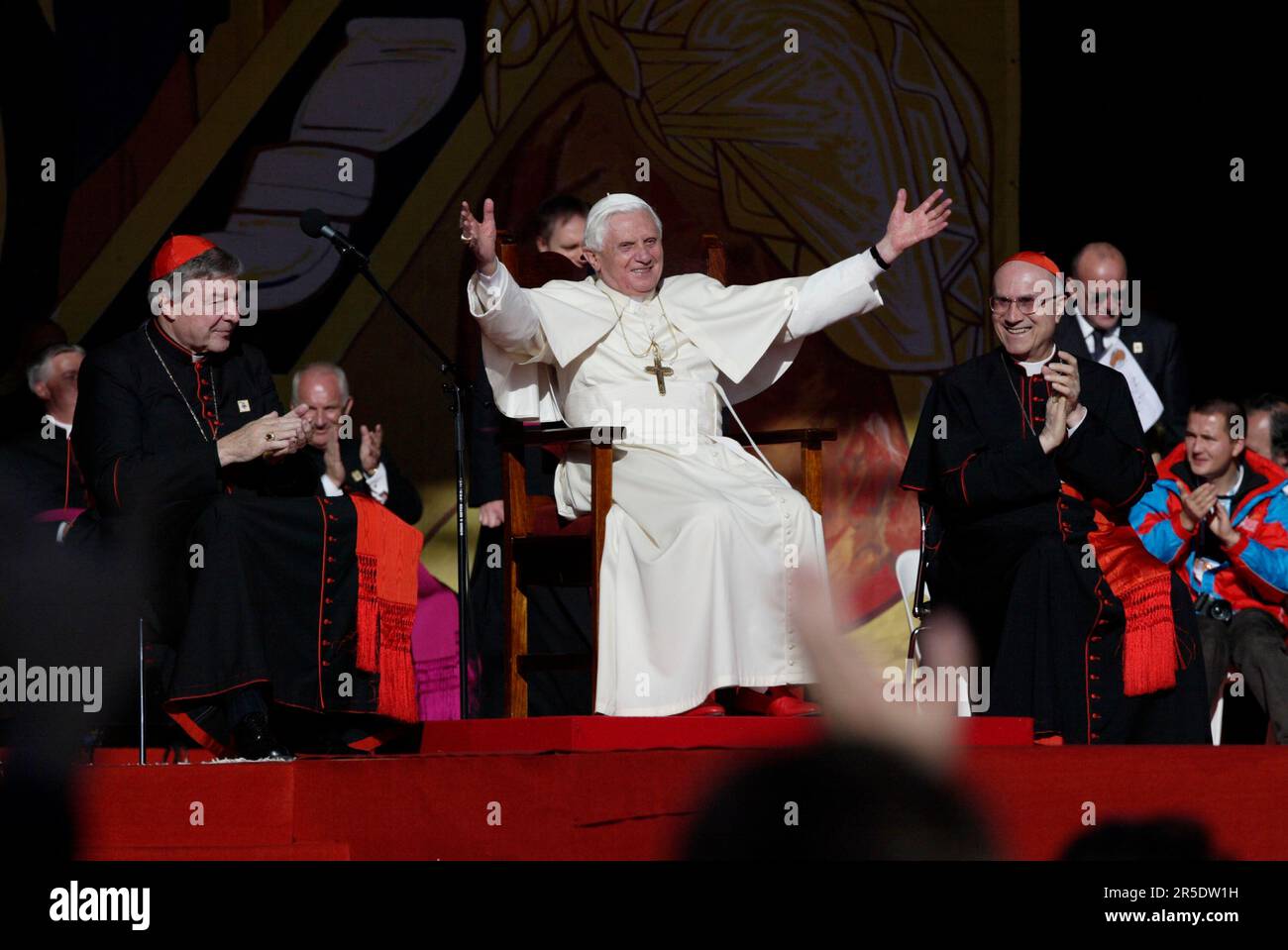 Before returning to the Vatican, Pope Benedict XVI conducts a brief ...