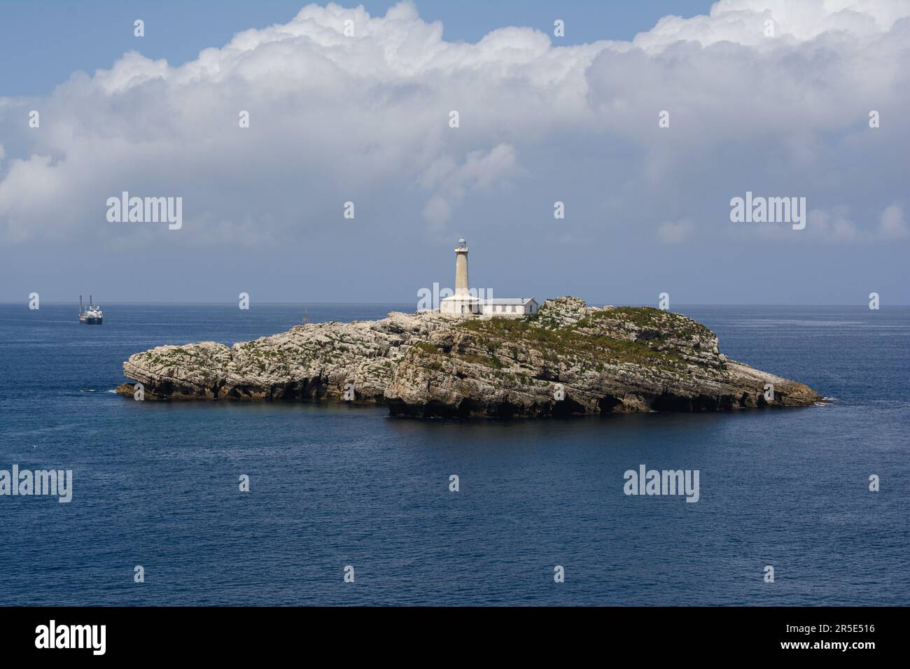 Bay of santander hi-res stock photography and images - Alamy