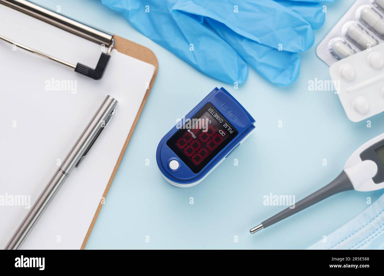 Medical kit for the prevention and treatment of coronavirus. Mask, test ...