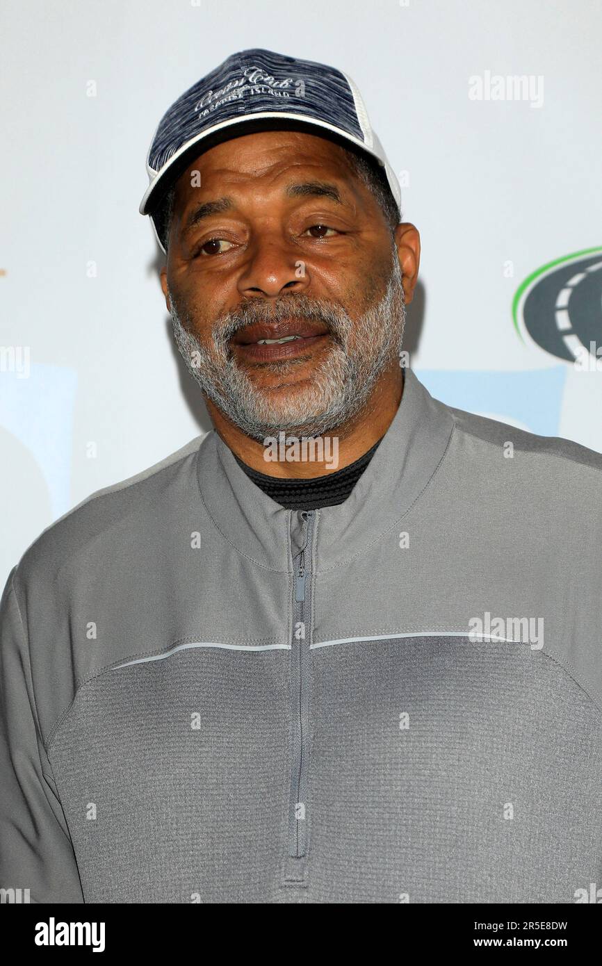 LOS ANGELES - MAY 1: Norm Nixon at 16th Annual George Lopez Celebrity ...