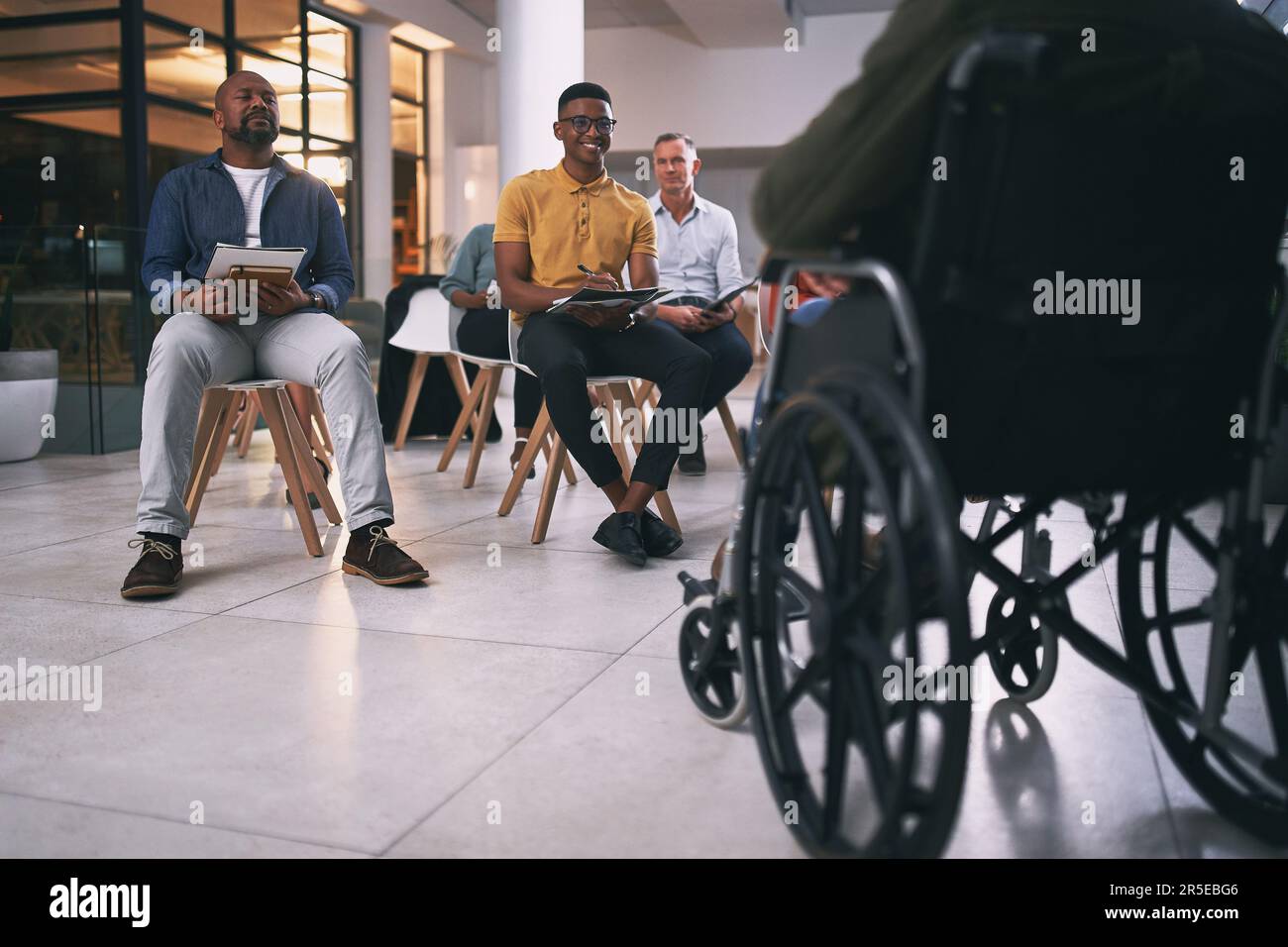 Workplace inclusivity hi-res stock photography and images - Alamy