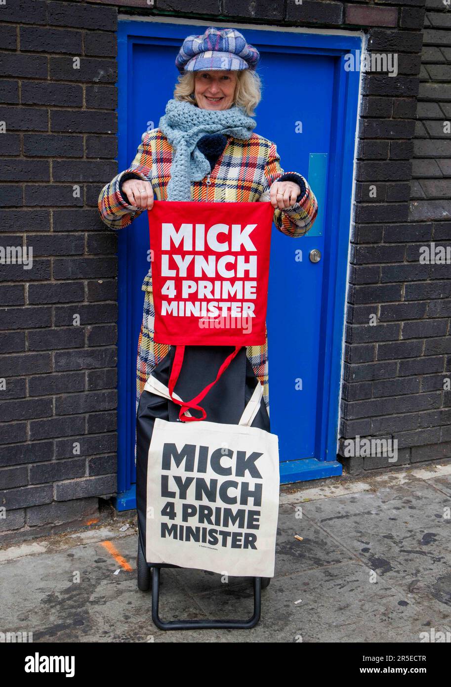 Signo general hi-res stock photography and images - Alamy