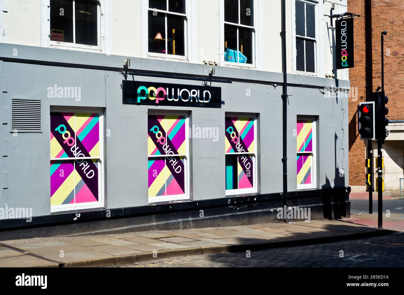 Pop world nightclub hi-res stock photography and images - Alamy