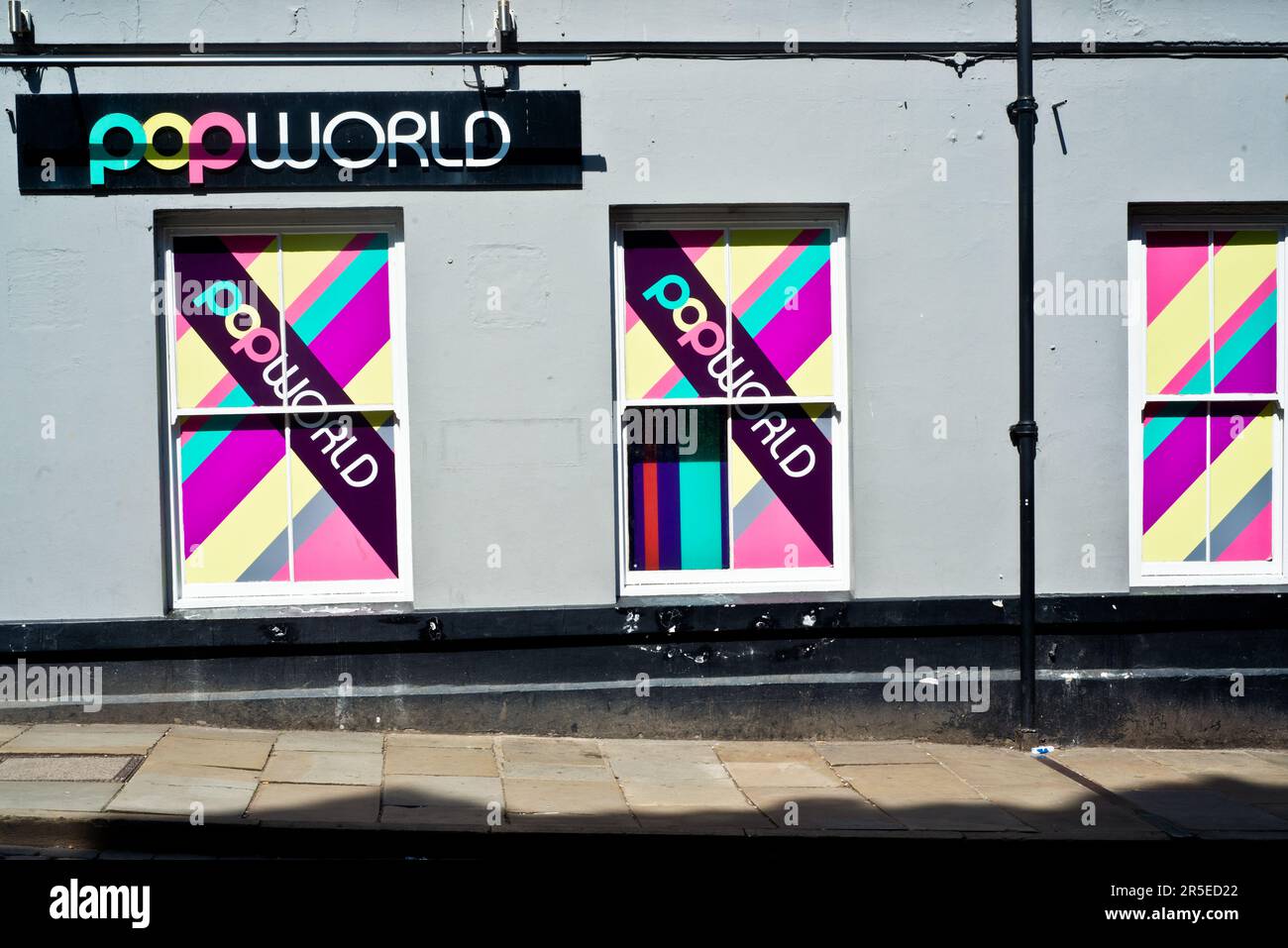 Pop world nightclub hi-res stock photography and images - Alamy