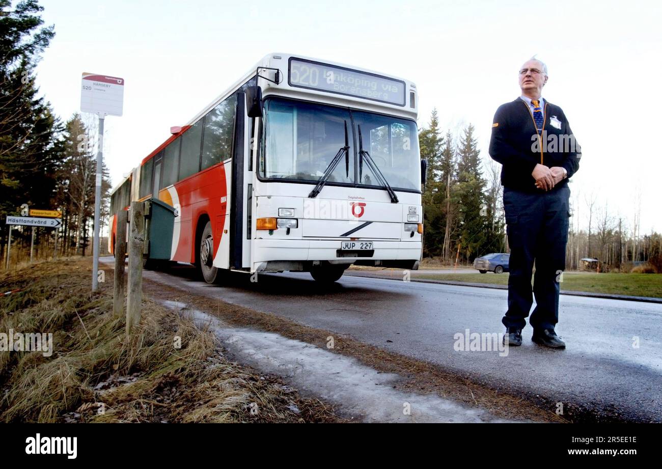 Three minutes of silence for the victims of the Tsunami disaster in ...