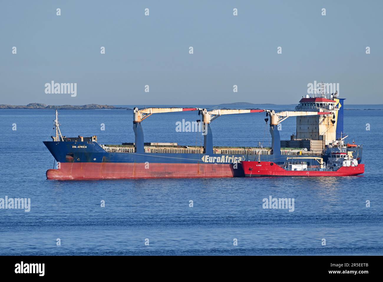 General Cargo Ship ESL AFRICA taking bunkers at Gothenburg Stock Photo ...