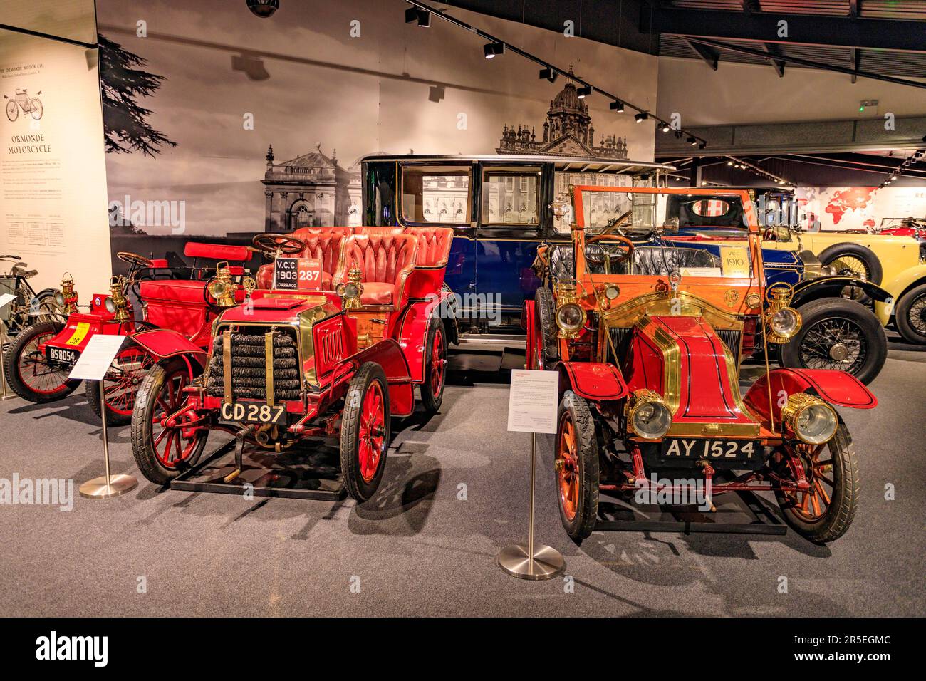 1903 Darracq & 1910 Renault AX at the Haynes International Motor Museum ...