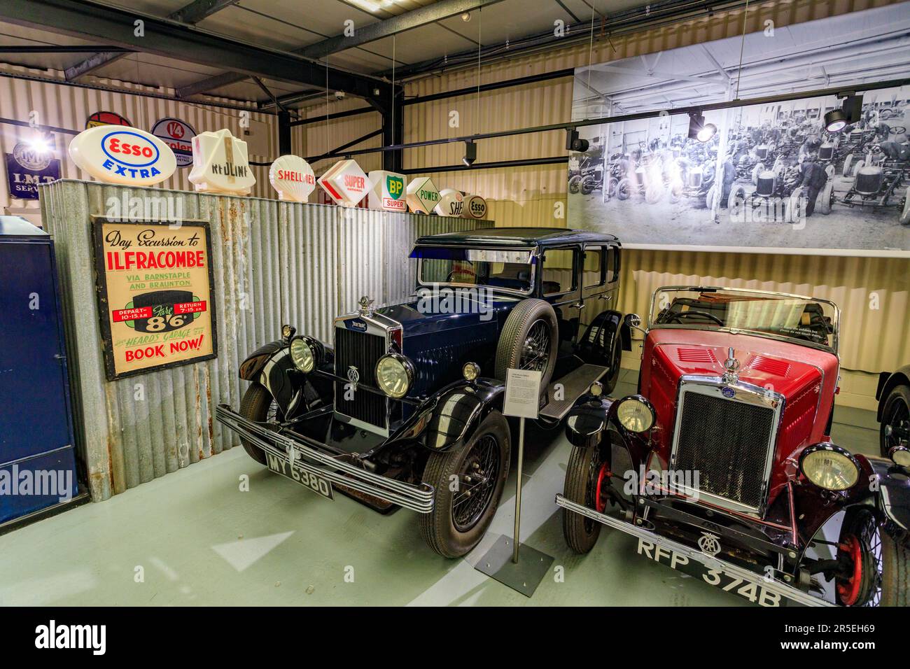 The MG replica garage at the Haynes International Motor Museum ...