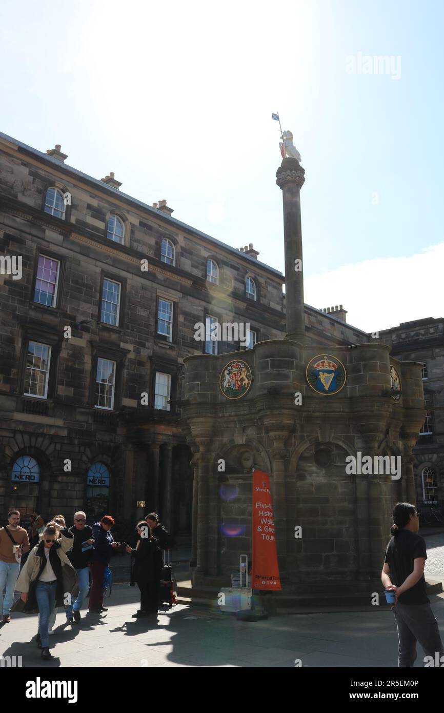 Hunter square edinburgh hi-res stock photography and images - Alamy