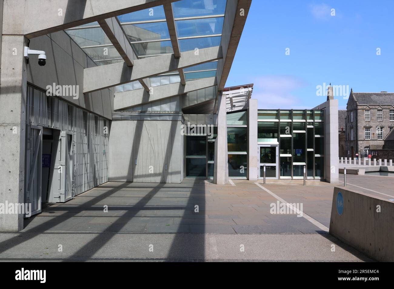 Scottish Parliament Building, Edinburgh Stock Photo - Alamy