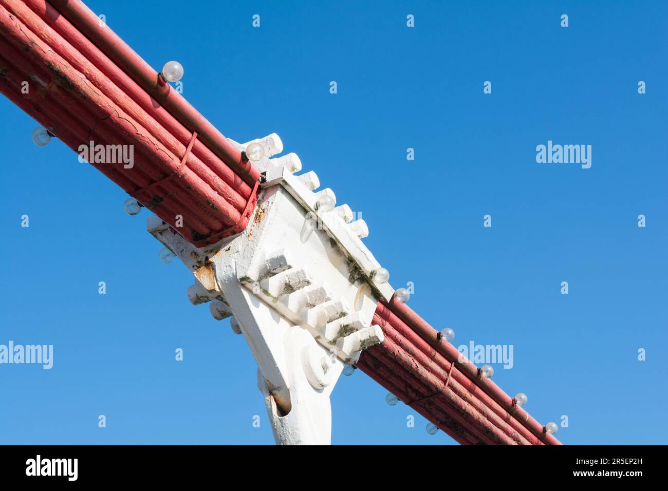 Bridge cables close up hi-res stock photography and images - Alamy