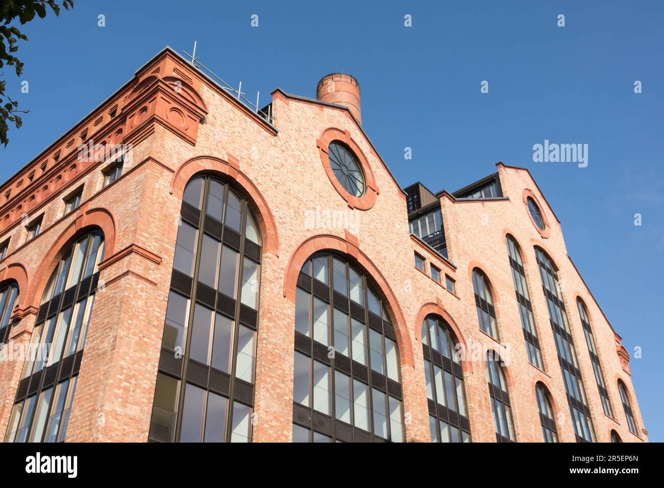 The former Lots Road Power Station, now Sir TErry Farrell's The ...