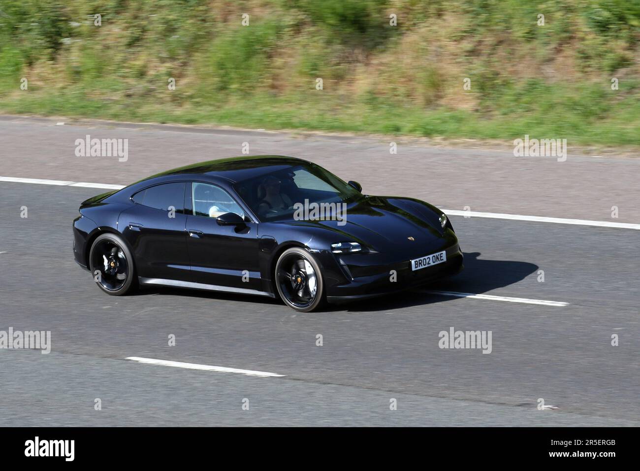 2020 Porsche Taycan 4S 93Kwh, 571PS Performance Overboost 93.4Kwh ...