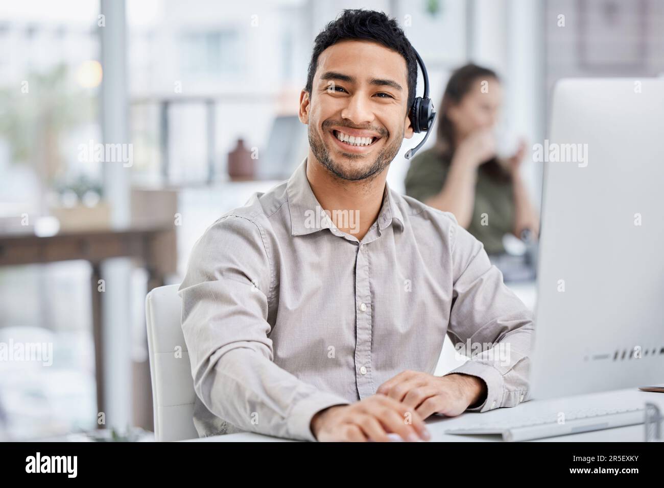Call center workstation hi-res stock photography and images - Alamy