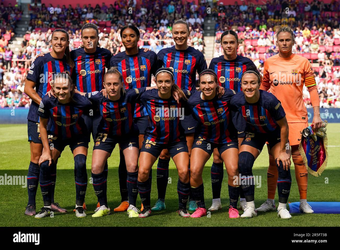 Eindhoven Netherlands June 3 Sandra Panos Of Fc Barcelona Irene Paredes Of Fc Barcelona