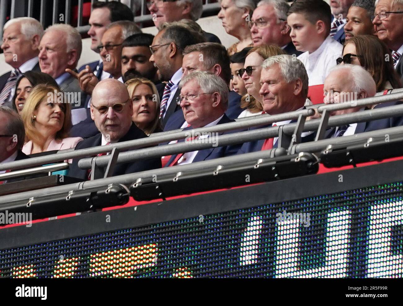 Man Utd co-chairman Avram Glazer (left) and Sir Alex Ferguson (centre ...