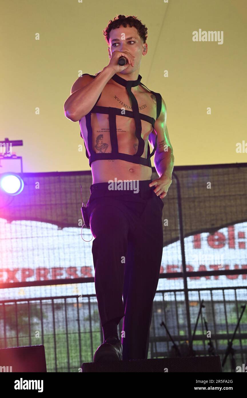 London, UK. 3rd June, 2023. Louis III perfroms at the Mighty Hoopla ...