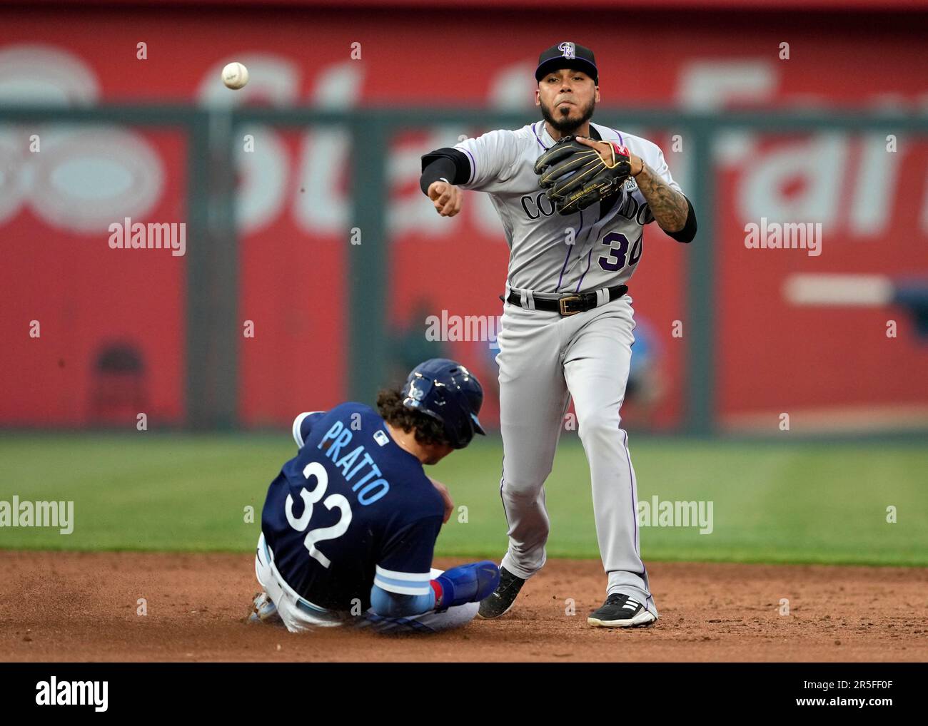 Bobby witt jr hi-res stock photography and images - Alamy