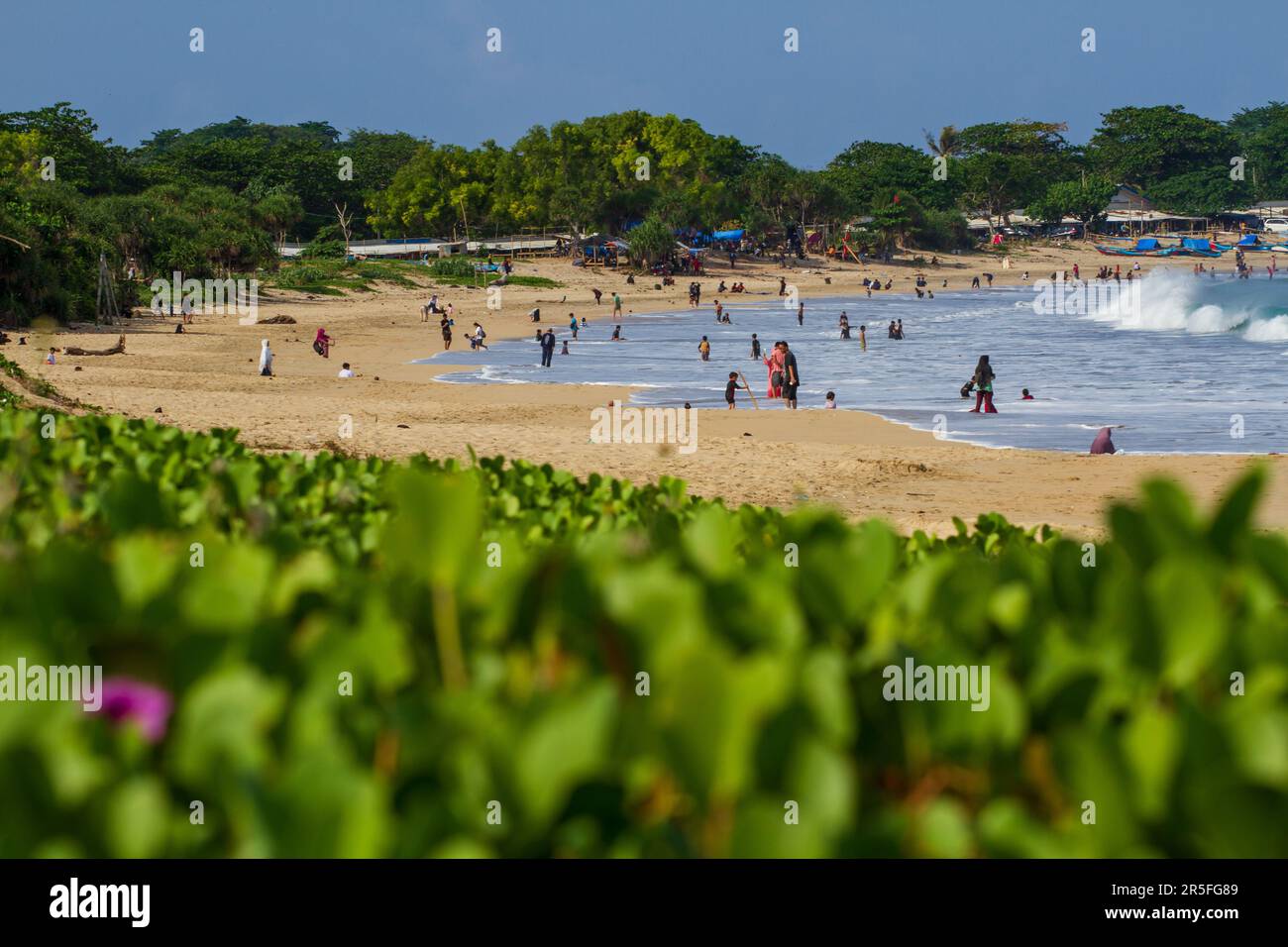 Garut, West Java, Indonesia. 3rd June, 2023. People are seen enjoy the ...