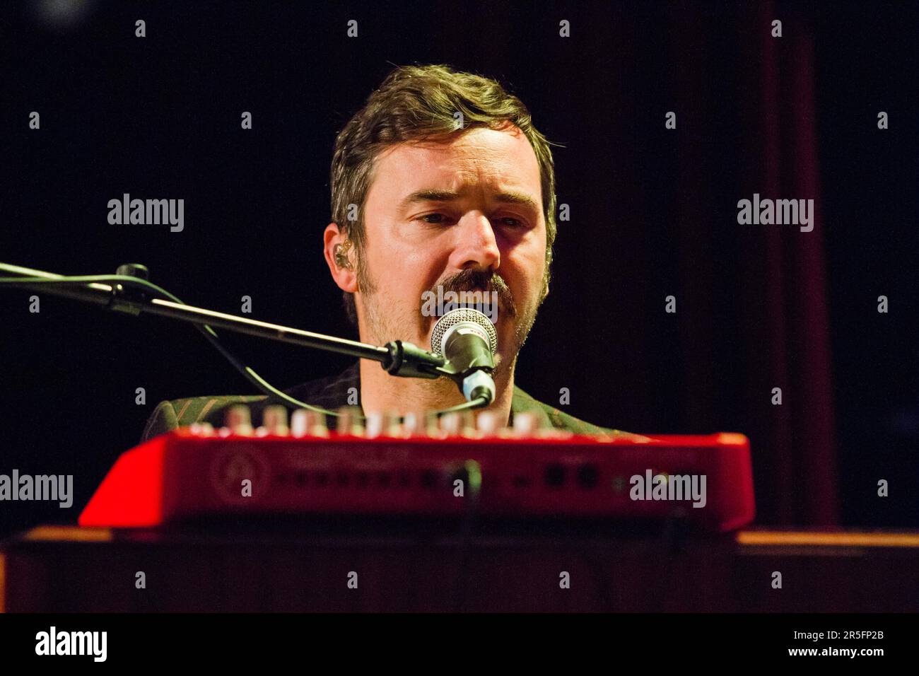 Cologne, Germany. 6 November 2016. 90's BritPop band Kula Shaker ...