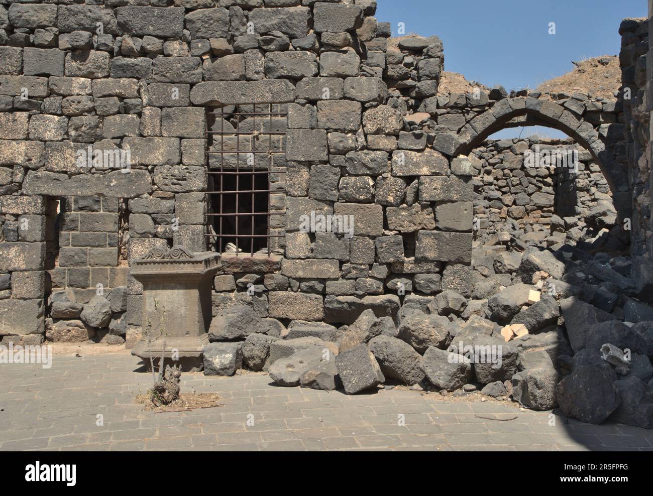 Bosra city hi-res stock photography and images - Alamy