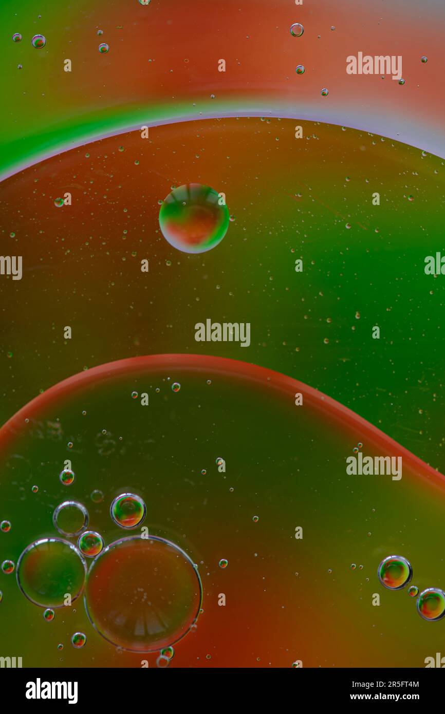 Coloured water background hi-res stock photography and images - Alamy