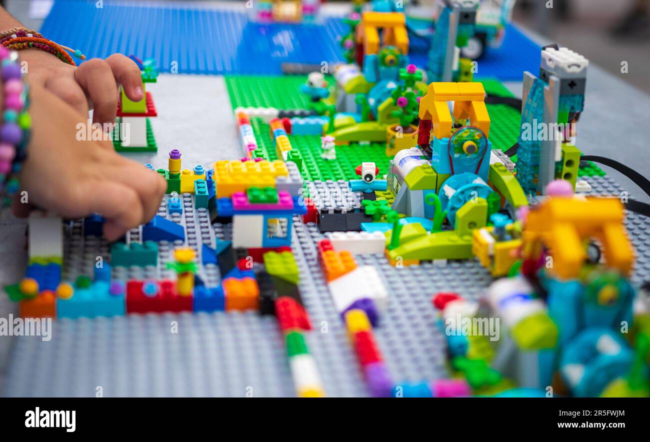 Students demonstrate robotics training as part of the Robotics Festival ...