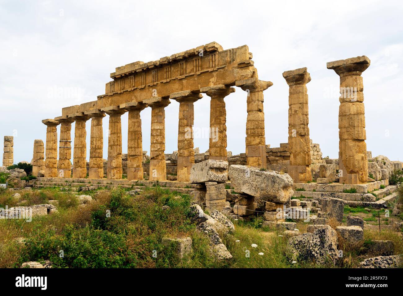 Acropolis of Selinus. Temple C. Parco Archeologico, Selinunte in ...