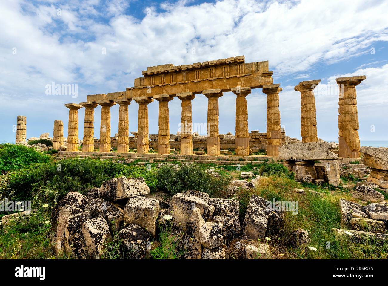 Acropol hi-res stock photography and images - Alamy