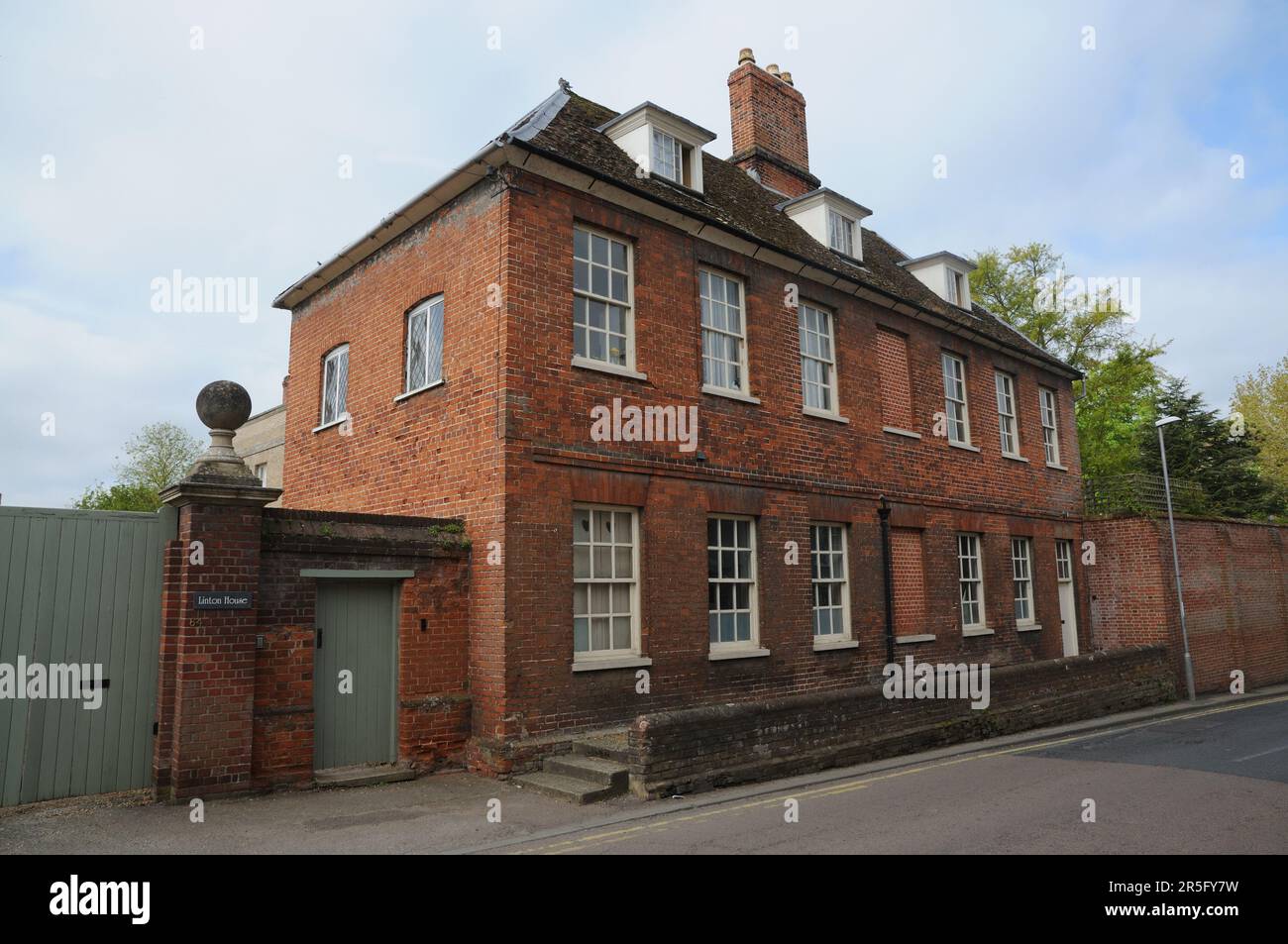 Linton house hi-res stock photography and images - Alamy