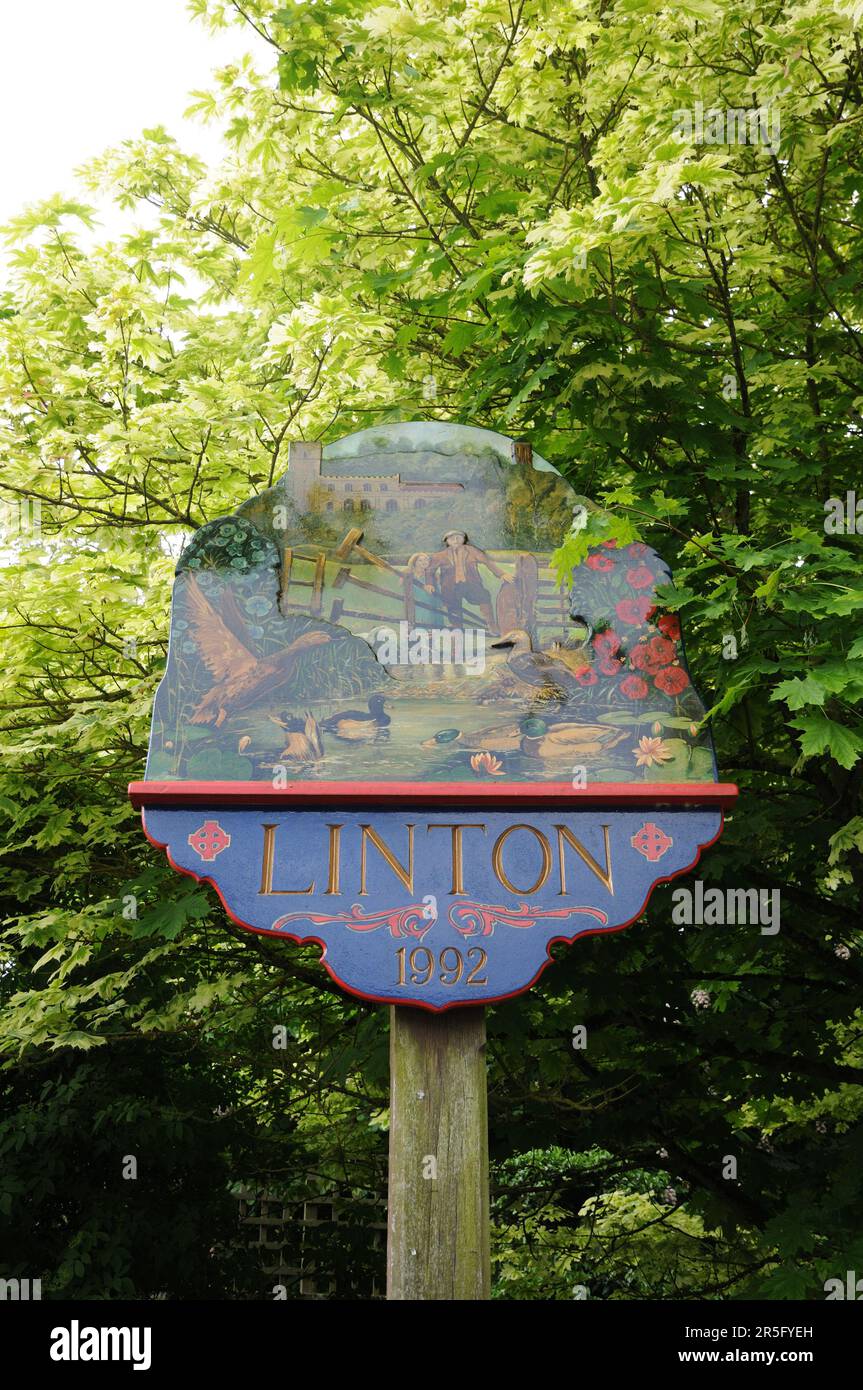 Linton village hi-res stock photography and images - Alamy
