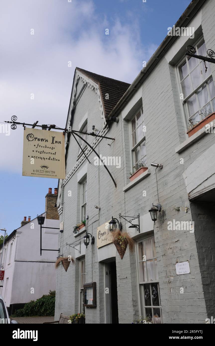 Crown Inn, High Street, Linton, Cambridgeshire Stock Photo - Alamy
