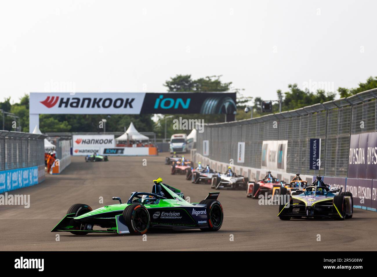 E 23 27 51 hi-res stock photography and images - Alamy