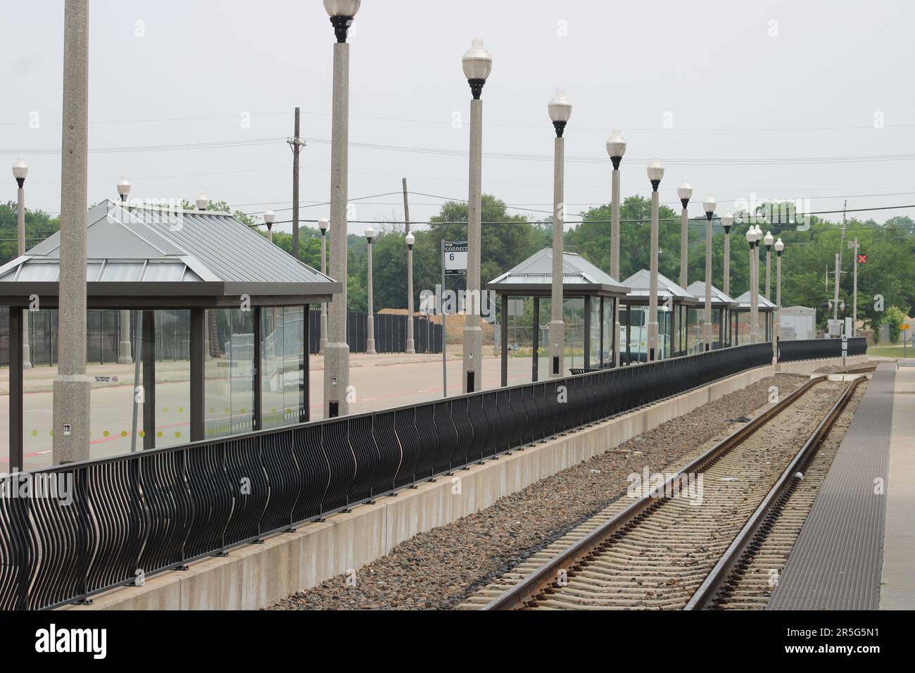 Discovery district dallas hi-res stock photography and images - Alamy