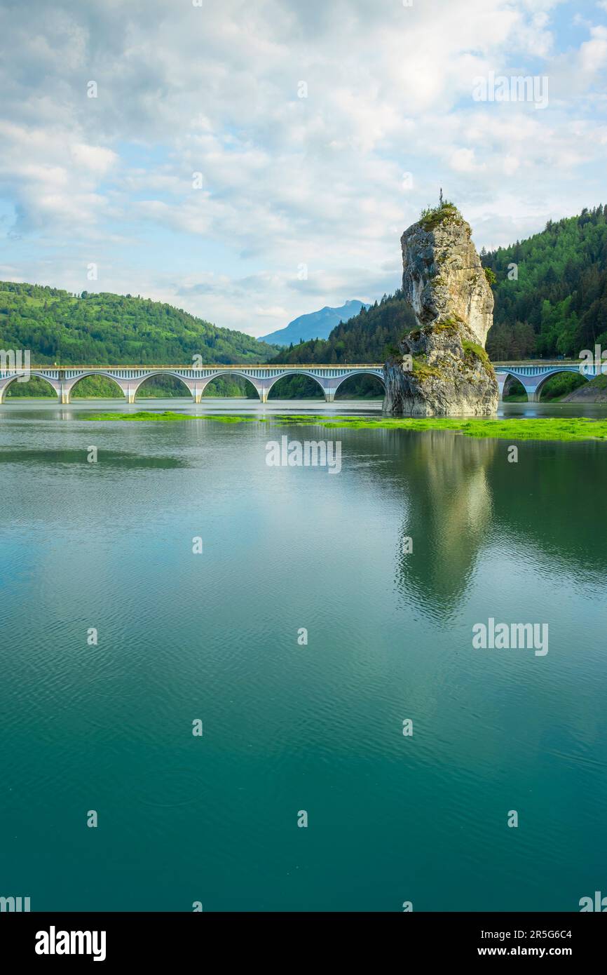 Piatra Teiului lime stone and Bicaz lake viaduct, Romania Stock Photo ...