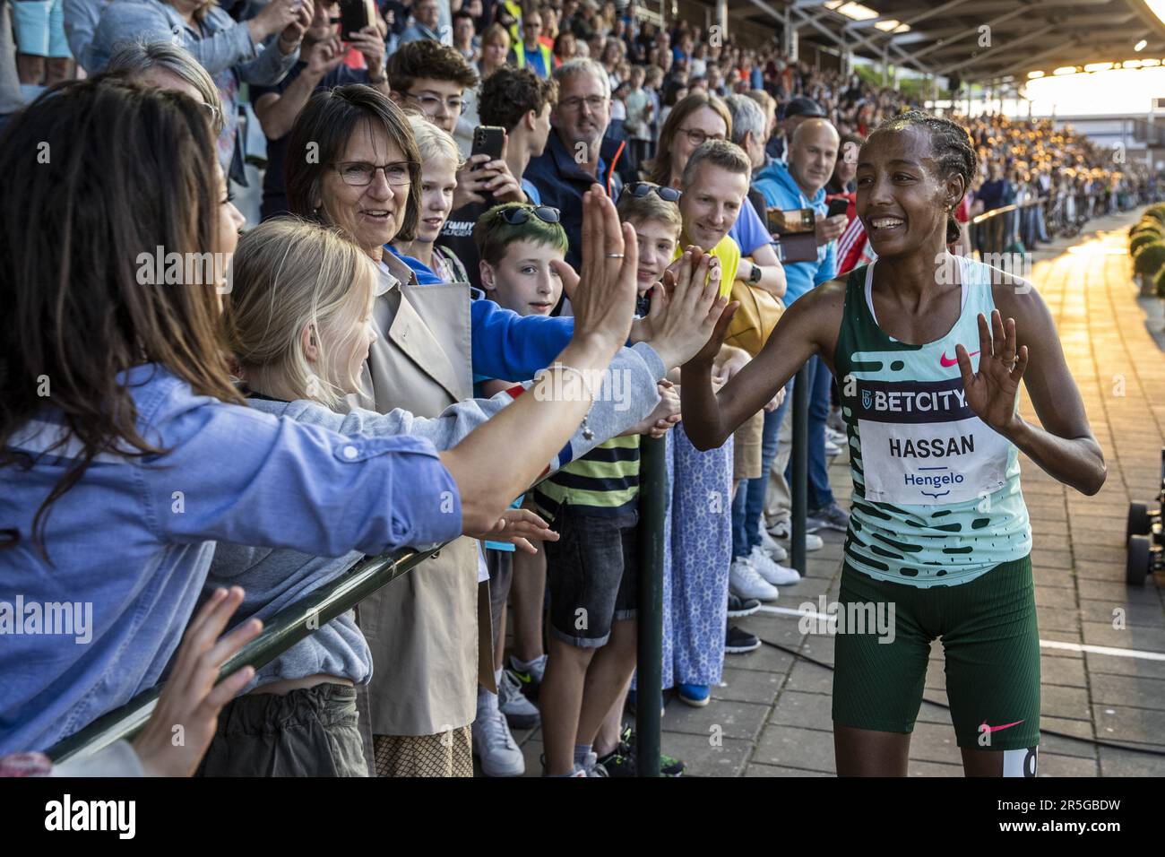 HENGELO - Athlete Sifan Hassan gives high traffic jams after the 10,000 ...